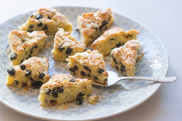 Cecilias Farm | Blueberry Tray Cake